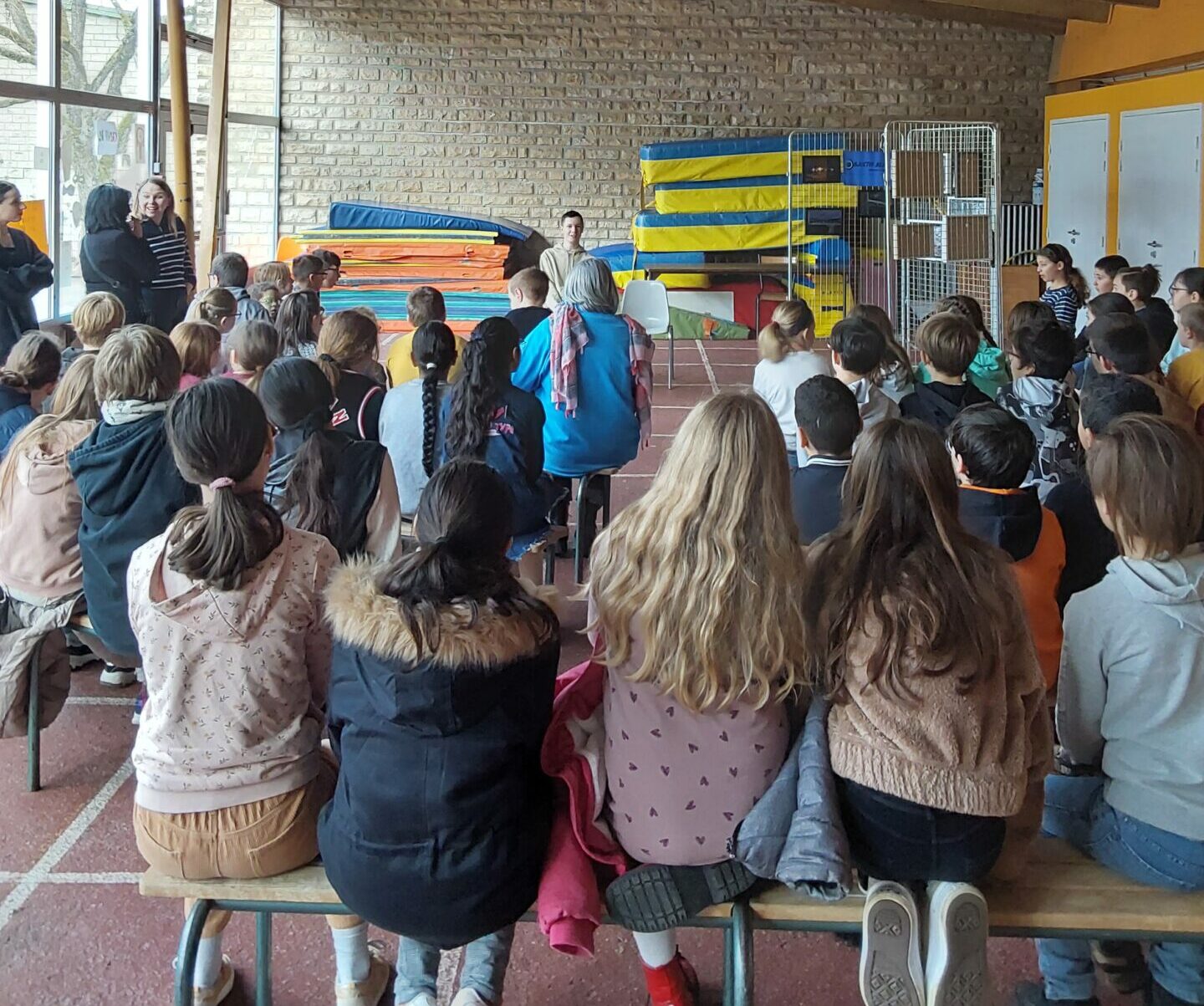 Objectif Bleu à l'école de la charmille - Objectif Bleu du Creusot